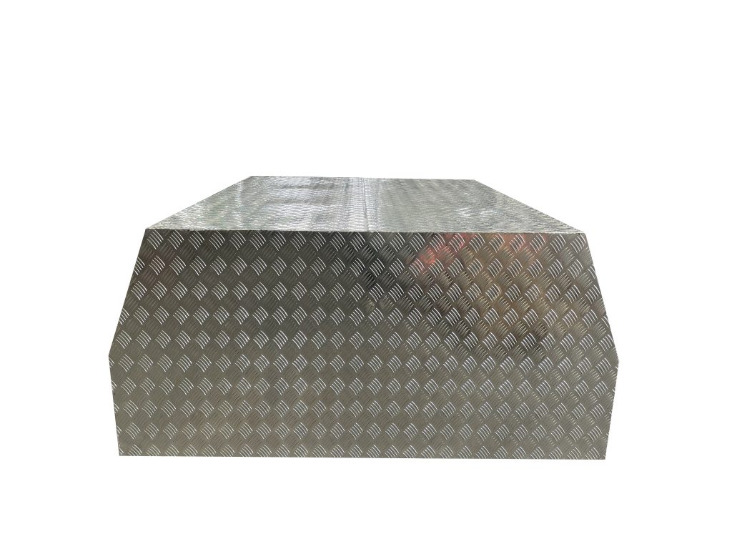 1800mm Gullwing Canopy checker plate – Mying