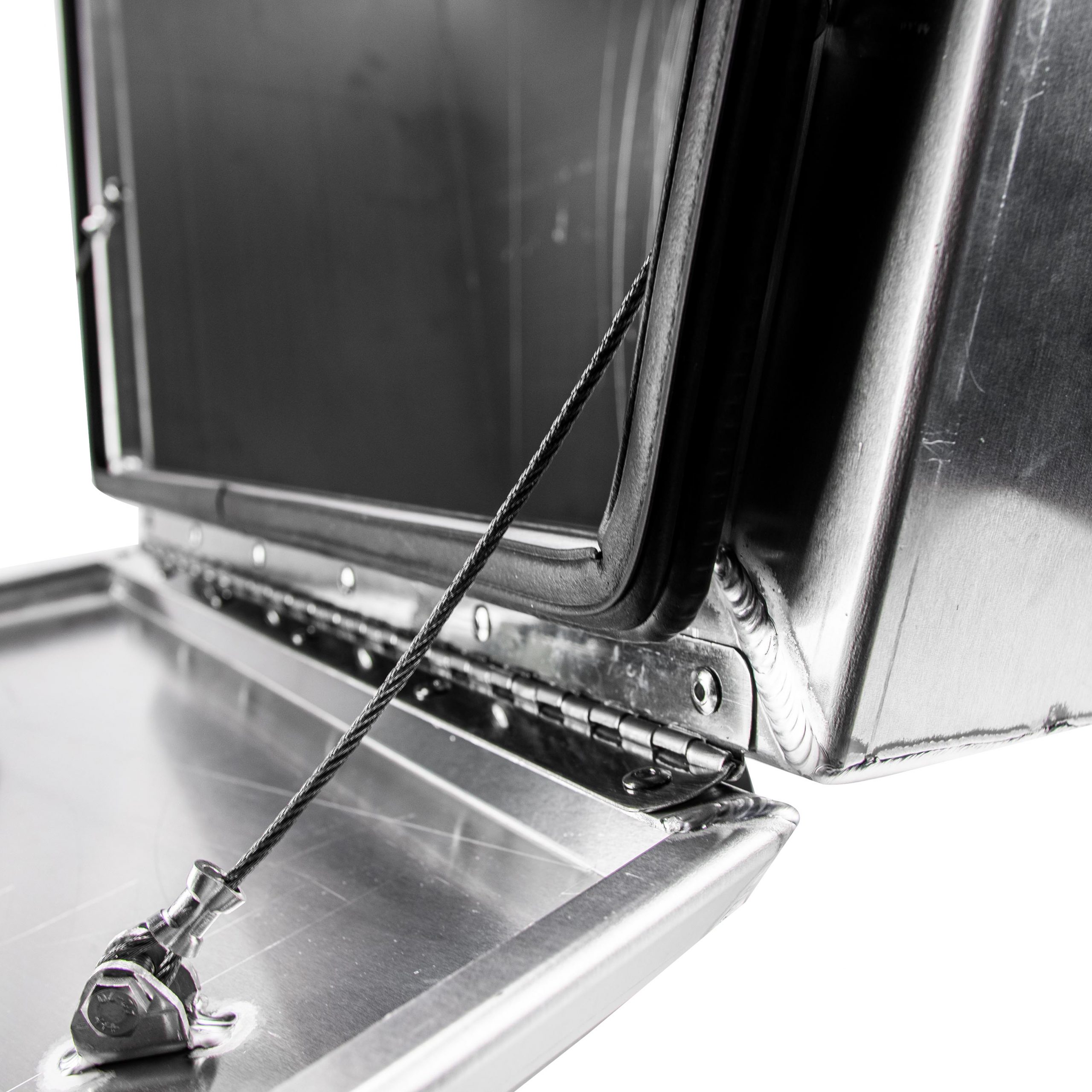 750mm undertray toolbox tapered flat alloy – Mying